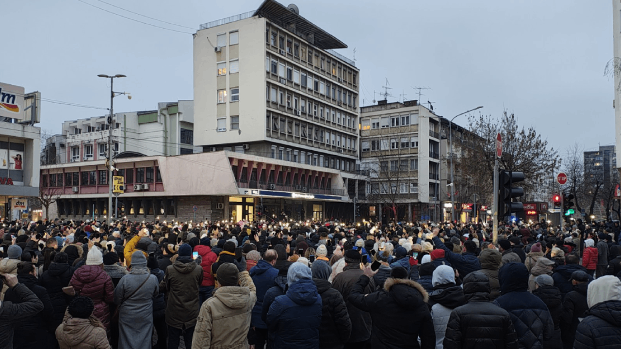 Bez protestne šetnje danas, studenti i maturanti u blokadi pozivaju na ...