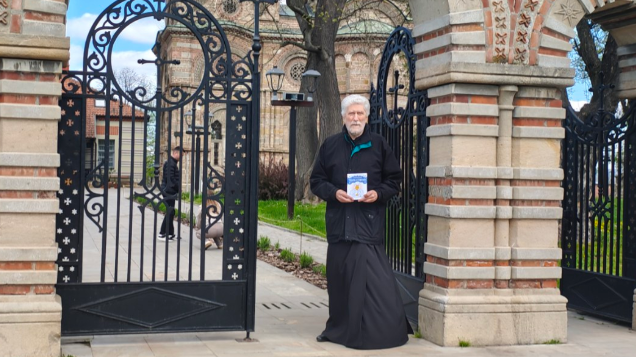 Sa ocem Ljubivojem Radovićem, o novoj knjizi beseda i društvenoj krizi ...